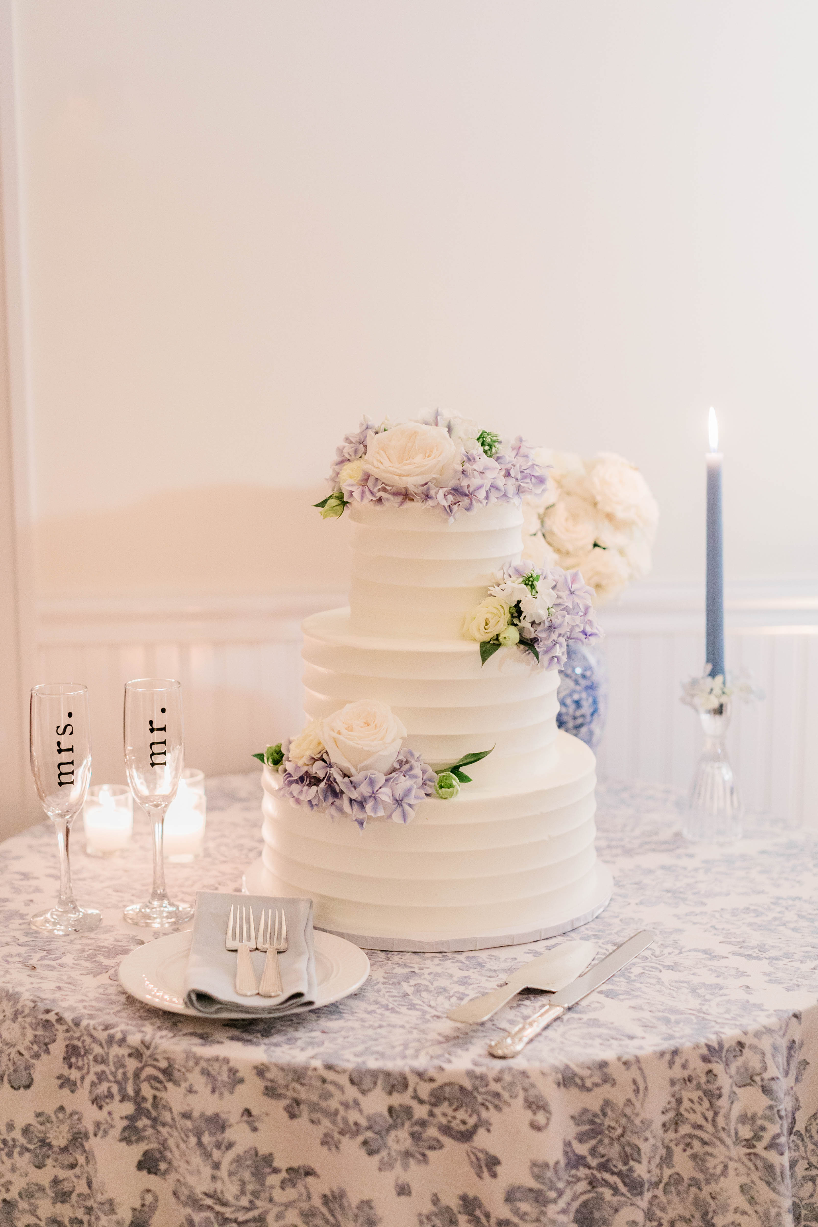 Custom Wedding and Event Cakes made in The Hamptons – dorothysbakingcompany